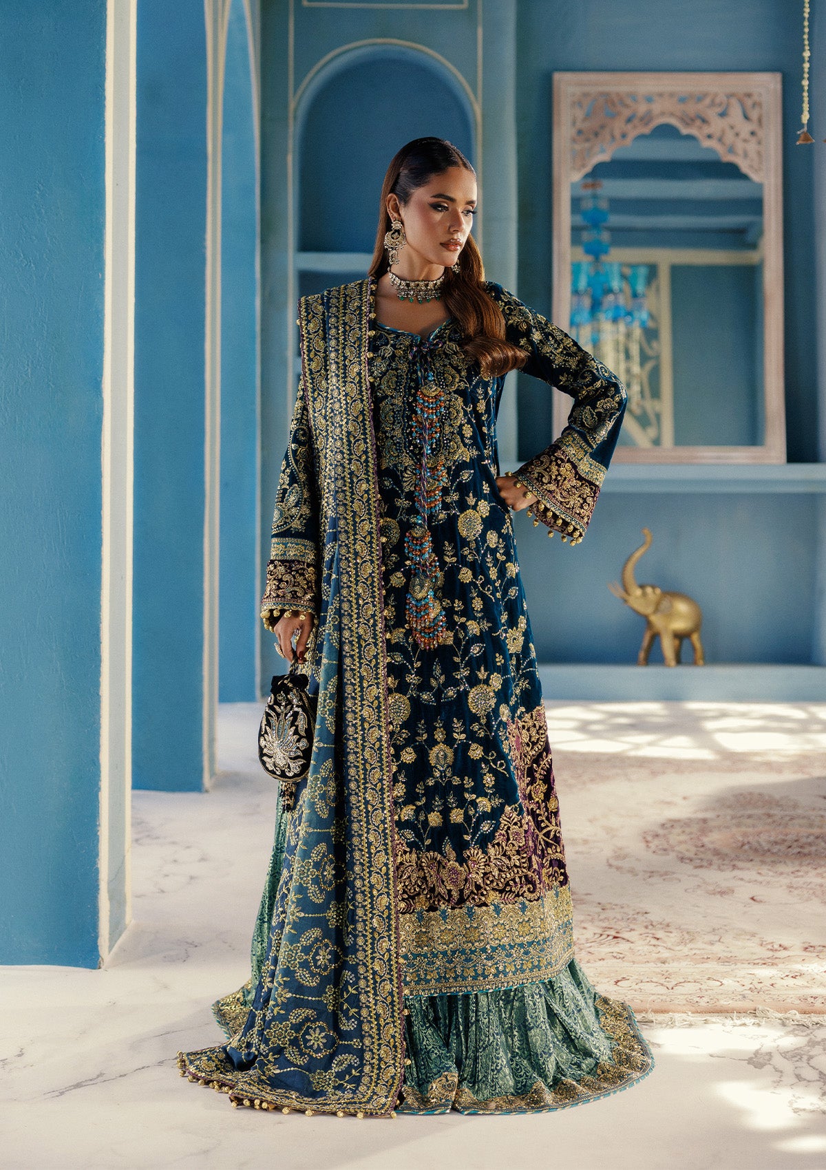 Udaipur - Look A2508